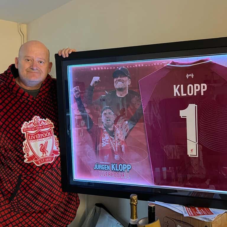 Home - Football Prizes - Win Competitions and Sport Memorabilia ...