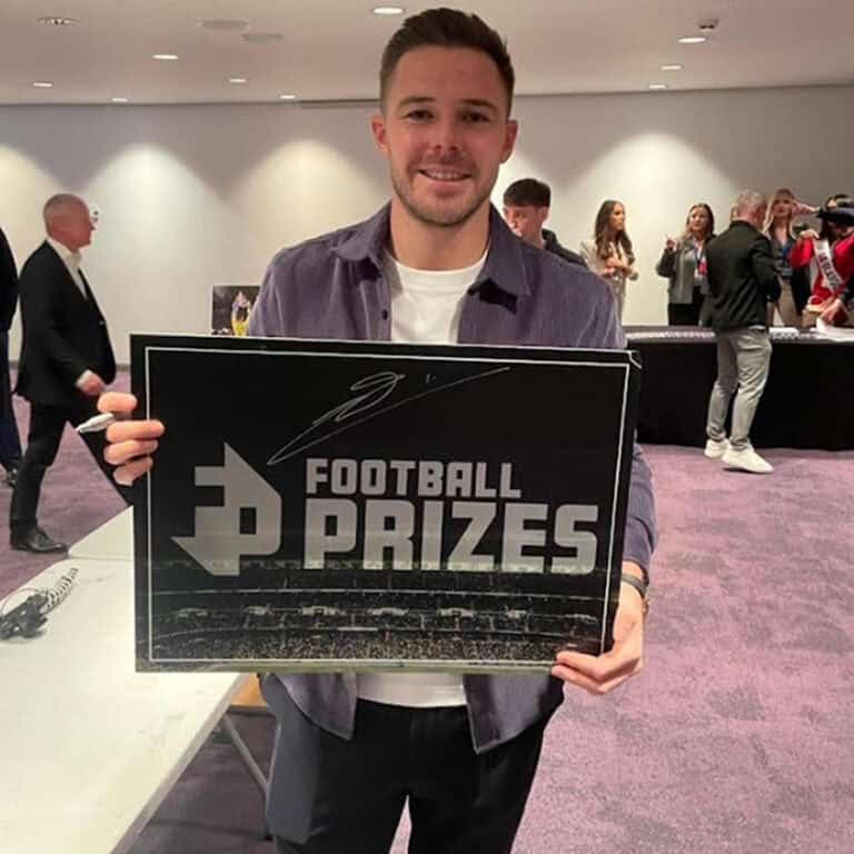 Home - Football Prizes - Win Competitions and Sport Memorabilia ...