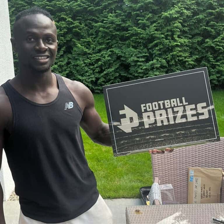 Home - Football Prizes - Win Competitions and Sport Memorabilia ...