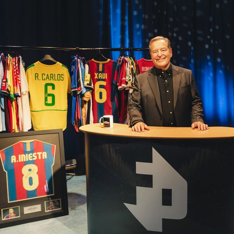 Home - Football Prizes - Win Competitions and Sport Memorabilia ...